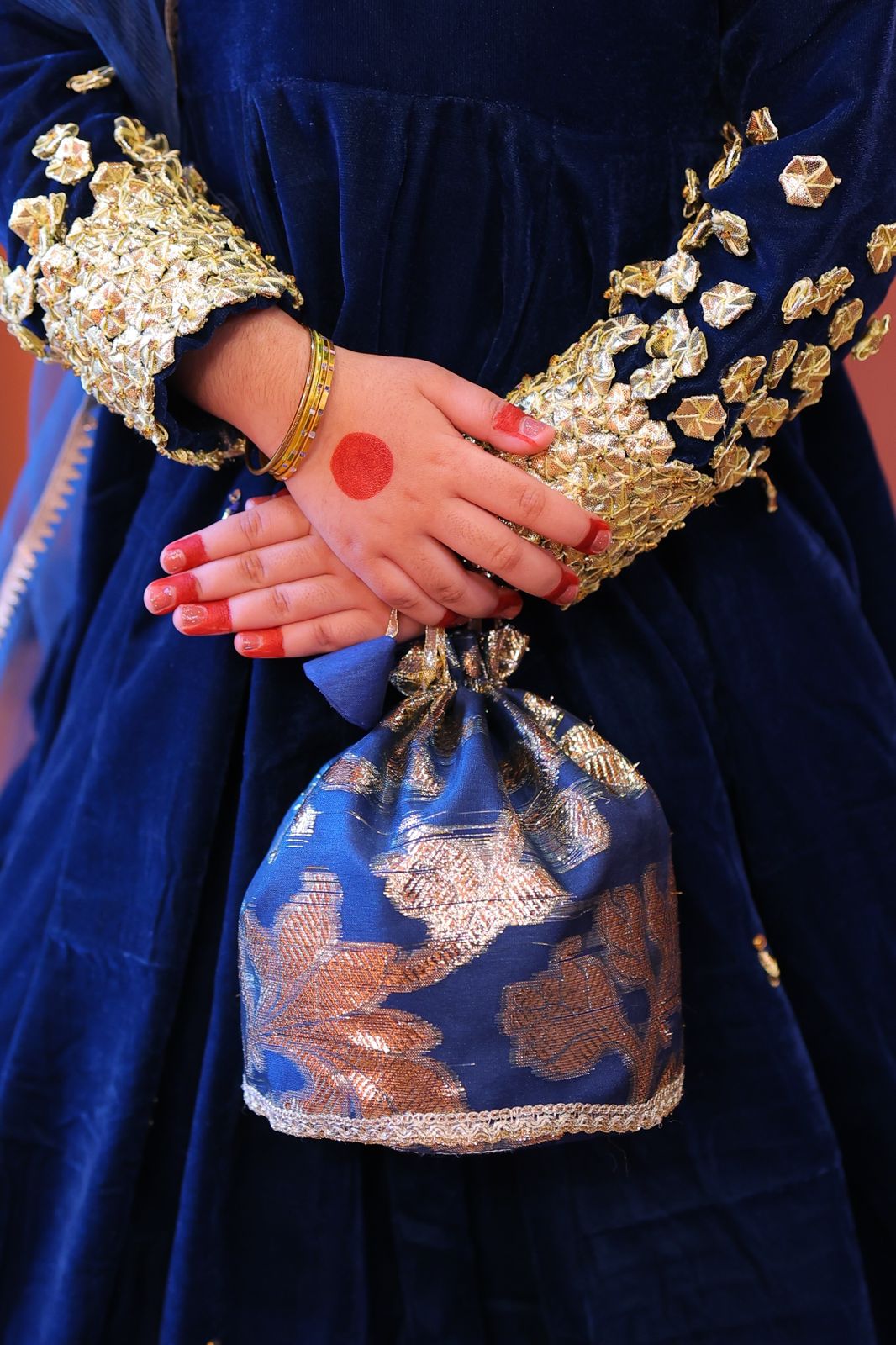 Pouch (zinc) – Bloon | Dressing Little Dreams